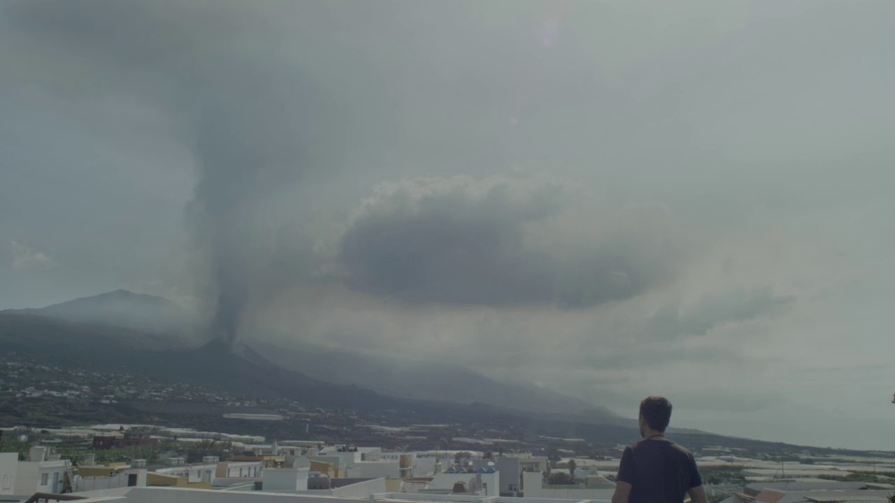 An Inhabited Volcano – Films – Visions du Réel